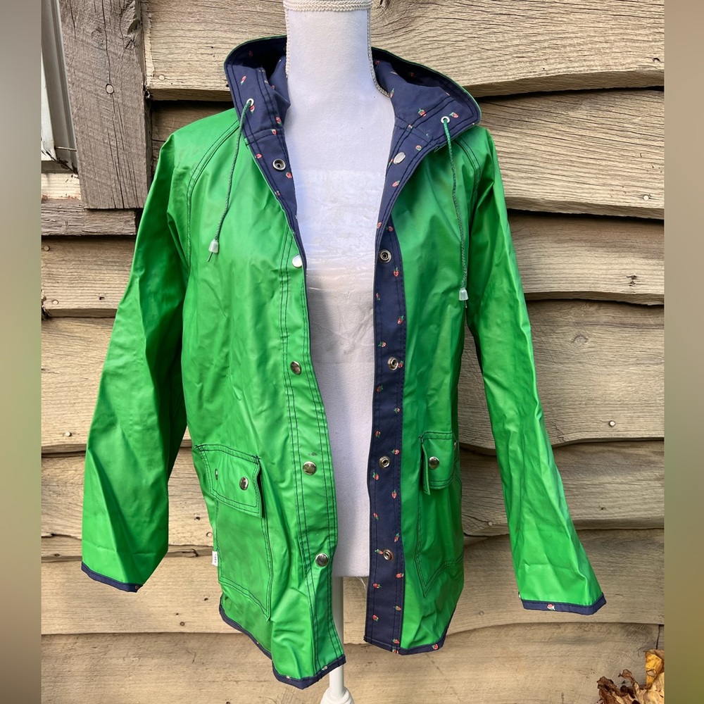 Vintage Apple Green Raincoat - Gem